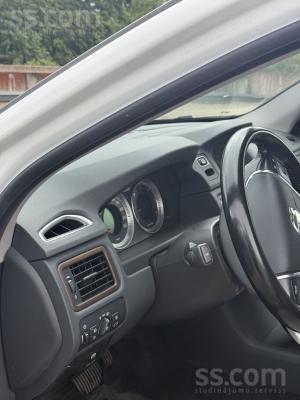 Balts Volvo XC70 2013 Rīga, ar dzinēja tilpumu 2.40 L un nobraukumu 250 tūkst. km par 11900 €, foto 13 vietnē AUTOMOTO.COM.LV
