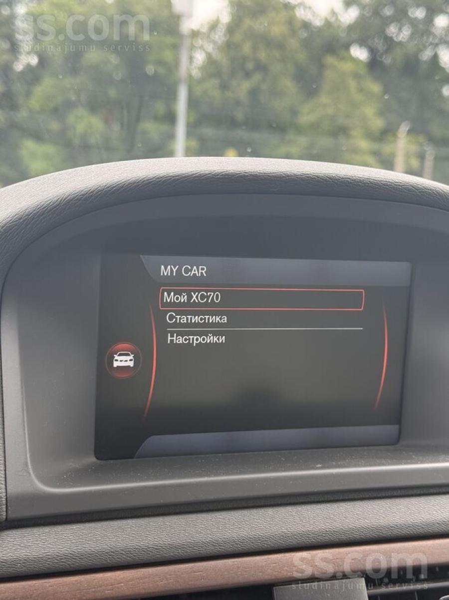 Balts Volvo XC70 2013 Rīga, ar dzinēja tilpumu 2.40 L un nobraukumu 250 tūkst. km par 11900 €, foto 16 vietnē AUTOMOTO.COM.LV