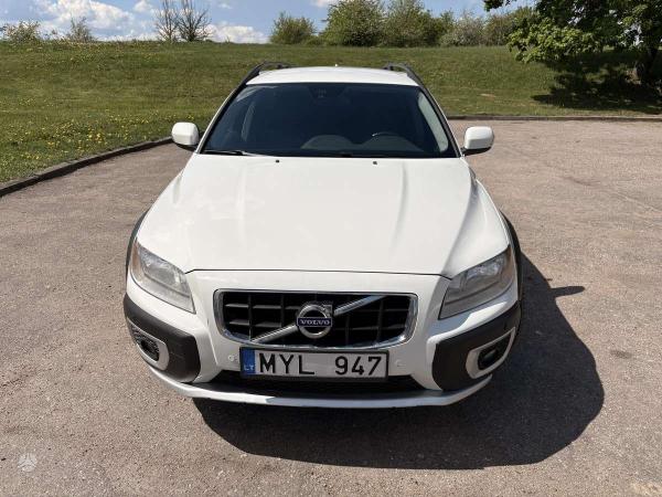 Balts Volvo XC70 2013 Kauņa, ar dzinēja tilpumu 2.40 L un nobraukumu 449 tūkst. km par 6000 €, foto 2 vietnē AUTOMOTO.COM.LV
