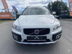 White Volvo XC70 2013 in Kaunas, with an engine capacity of 1.98 L and mileage of 267 thousand km for 9550 €, photo 5 on AUTOMOTO.COM.LV