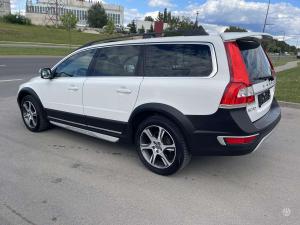 White Volvo XC70 2013 in Kaunas, with an engine capacity of 1.98 L and mileage of 267 thousand km for 9550 €, photo 15 on AUTOMOTO.COM.LV