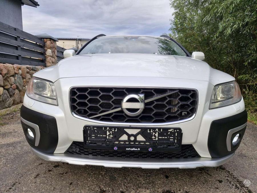 Balts Volvo XC70 2013 Viļņa, ar dzinēja tilpumu 2.95 L un nobraukumu 214 tūkst. km par 9900 €, foto 7 vietnē AUTOMOTO.COM.LV