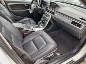 Balts Volvo XC70 2013 Viļņa, ar dzinēja tilpumu 2.95 L un nobraukumu 214 tūkst. km par 9900 €, foto 11 vietnē AUTOMOTO.COM.LV