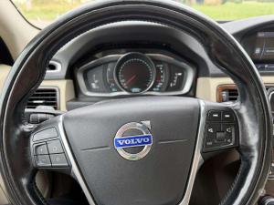 Balts Volvo XC70 2014 Viļņa, ar dzinēja tilpumu 3.19 L un nobraukumu 252 tūkst. km par 10200 €, foto 11 vietnē AUTOMOTO.COM.LV