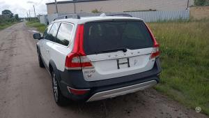 White Volvo XC70 2014 in Siauliai, with an engine capacity of 3.20 L and mileage of 310 thousand km for 6150 €, photo 3 on AUTOMOTO.COM.LV