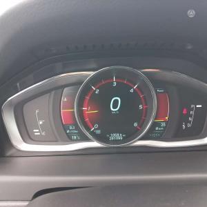 White Volvo XC70 2014 in Panevezys, with an engine capacity of 1.97 L and mileage of 281 thousand km for 9450 €, photo 20 on AUTOMOTO.COM.LV