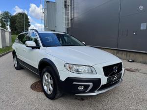 White Volvo XC70 2014 in Alytus, with an engine capacity of 2.00 L and mileage of 279 thousand km for 8500 €, photo 3 on AUTOMOTO.COM.LV