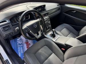 White Volvo XC70 2014 in Alytus, with an engine capacity of 2.00 L and mileage of 279 thousand km for 8500 €, photo 8 on AUTOMOTO.COM.LV