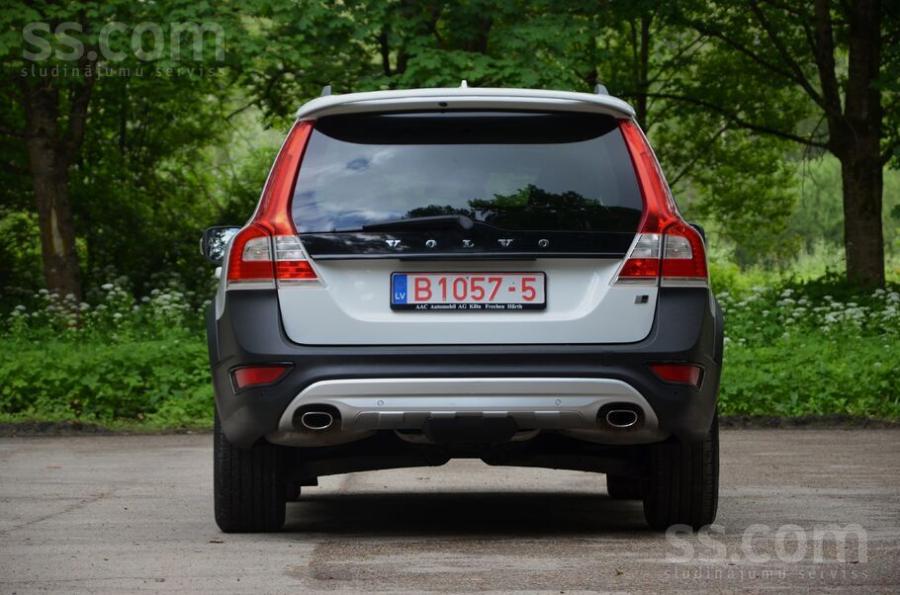 Balts Volvo XC70 2015 Rīga, ar dzinēja tilpumu 2.40 L un nobraukumu 0 tūkst. km par 2250 €, foto 6 vietnē AUTOMOTO.COM.LV