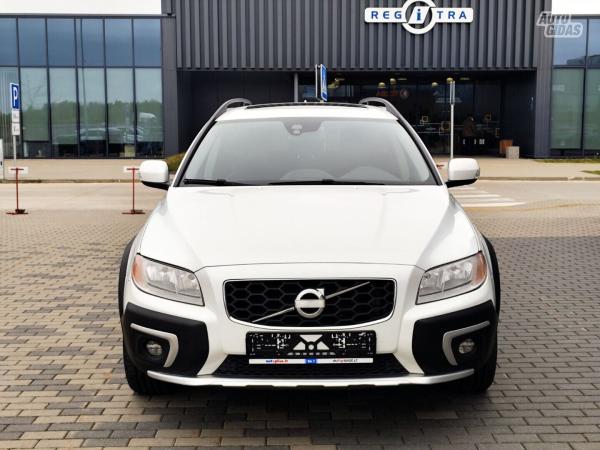 Balts Volvo XC70 2015 Šauļi, ar dzinēja tilpumu 3.00 L un nobraukumu 310 tūkst. km par 11950 €, foto 3 vietnē AUTOMOTO.COM.LV