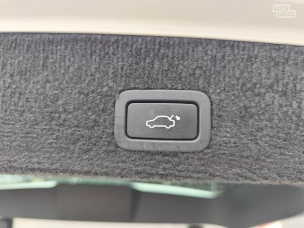 Balts Volvo XC70 2015 Šauļi, ar dzinēja tilpumu 3.00 L un nobraukumu 310 tūkst. km par 11950 €, foto 8 vietnē AUTOMOTO.COM.LV
