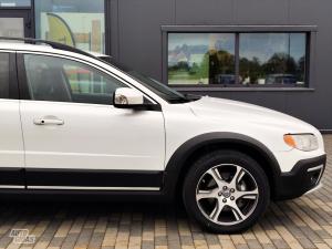 Balts Volvo XC70 2015 Šauļi, ar dzinēja tilpumu 3.00 L un nobraukumu 310 tūkst. km par 11950 €, foto 28 vietnē AUTOMOTO.COM.LV