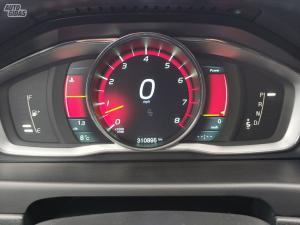 Balts Volvo XC70 2015 Šauļi, ar dzinēja tilpumu 3.00 L un nobraukumu 310 tūkst. km par 11200 €, foto 13 vietnē AUTOMOTO.COM.LV
