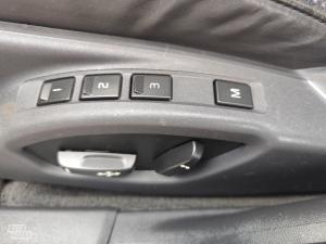 Balts Volvo XC70 2015 Šauļi, ar dzinēja tilpumu 3.00 L un nobraukumu 310 tūkst. km par 11200 €, foto 24 vietnē AUTOMOTO.COM.LV