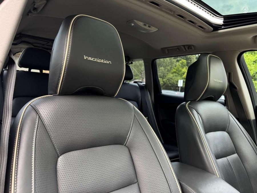 Balts Volvo XC70 2015 Viļņa, ar dzinēja tilpumu 2.40 L un nobraukumu 256 tūkst. km par 15900 €, foto 10 vietnē AUTOMOTO.COM.LV