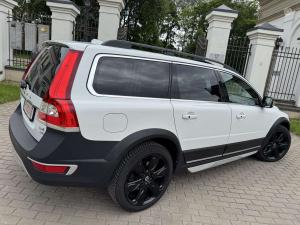 Balts Volvo XC70 2015 Viļņa, ar dzinēja tilpumu 2.40 L un nobraukumu 256 tūkst. km par 15900 €, foto 24 vietnē AUTOMOTO.COM.LV