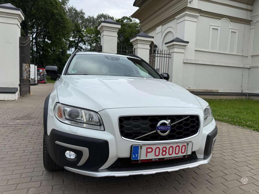 Balts Volvo XC70 2015 Viļņa, ar dzinēja tilpumu 2.40 L un nobraukumu 256 tūkst. km par 15900 €, foto 29 vietnē AUTOMOTO.COM.LV