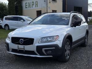 White Volvo XC70 2015 in Ukmerge, with an engine capacity of 1.97 L and mileage of 280 thousand km for 5600 €, photo 5 on AUTOMOTO.COM.LV