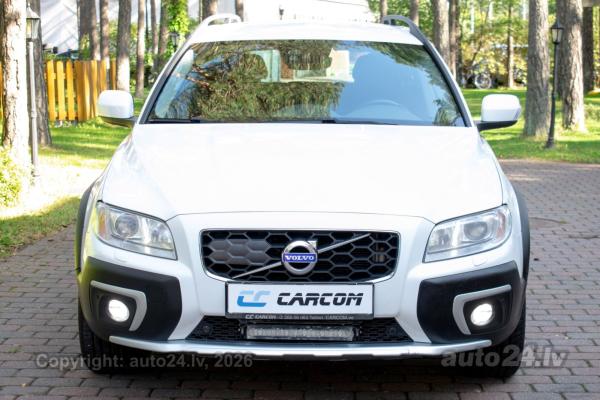 Balts Volvo XC70 2015 Tallina, ar dzinēja tilpumu 2.40 L un nobraukumu 261 tūkst. km par 17890 €, foto 6 vietnē AUTOMOTO.COM.LV