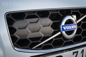 Balts Volvo XC70 2016 Rīga, ar dzinēja tilpumu 2.40 L un nobraukumu 305 tūkst. km par 12950 €, foto 9 vietnē AUTOMOTO.COM.LV