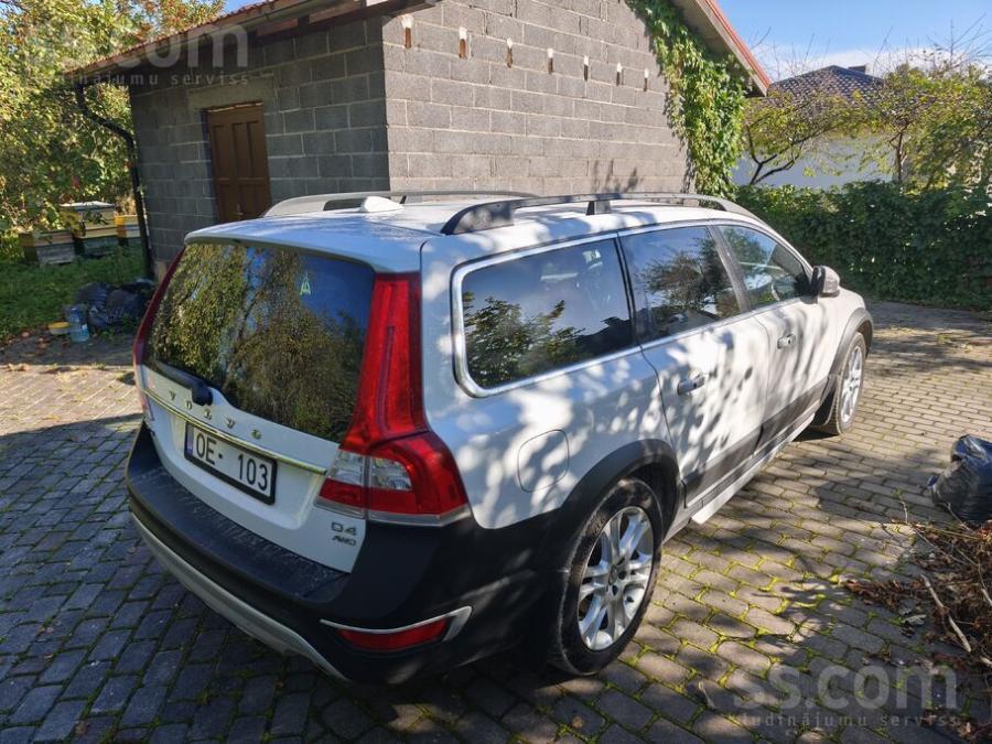 Balts Volvo XC70 2016 Jelgava, ar dzinēja tilpumu 2.40 L un nobraukumu 203 tūkst. km par 13800 €, foto 5 vietnē AUTOMOTO.COM.LV