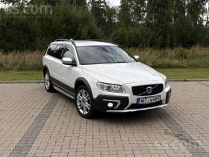 Balts Volvo XC70 2016 Rīga, ar dzinēja tilpumu 2.40 L un nobraukumu 326 tūkst. km par 11300 €, foto 1 vietnē AUTOMOTO.COM.LV