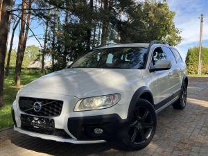 Balts Volvo XC70 2016 Utena, ar dzinēja tilpumu 2.40 L un nobraukumu 313 tūkst. km par 11650 €, foto 10 vietnē AUTOMOTO.COM.LV