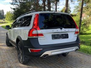Balts Volvo XC70 2016 Utena, ar dzinēja tilpumu 2.40 L un nobraukumu 313 tūkst. km par 11650 €, foto 18 vietnē AUTOMOTO.COM.LV