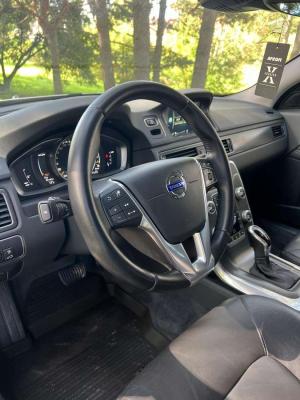 Balts Volvo XC70 2016 Utena, ar dzinēja tilpumu 2.40 L un nobraukumu 313 tūkst. km par 11650 €, foto 37 vietnē AUTOMOTO.COM.LV