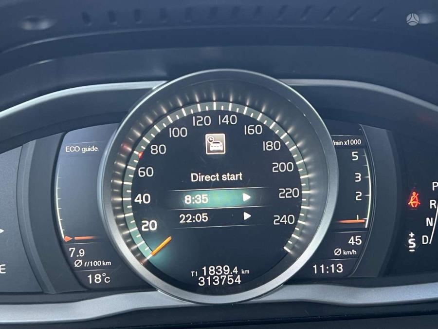 Balts Volvo XC70 2016 Utena, ar dzinēja tilpumu 2.40 L un nobraukumu 313 tūkst. km par 11650 €, foto 43 vietnē AUTOMOTO.COM.LV