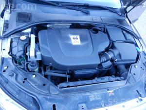 Yellow Volvo XC70 2009 in Valmiera, with an engine capacity of 2.40 L and mileage of 339 thousand km for 6500 €, photo 14 on AUTOMOTO.COM.LV