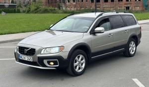 Yellow Volvo XC70 2007 in Siauliai, with an engine capacity of 2.40 L and mileage of 389 thousand km for 4300 €, photo  on AUTOMOTO.COM.LV