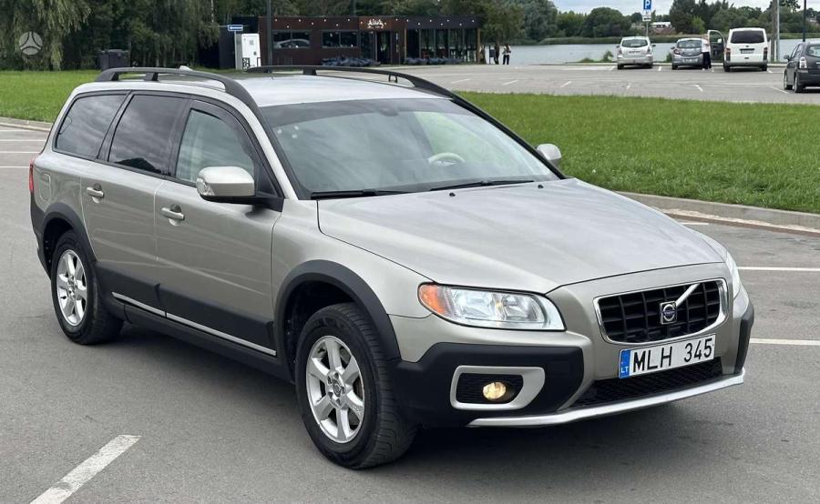 Dzeltens Volvo XC70 2007 Šauļi, ar dzinēja tilpumu 2.40 L un nobraukumu 389 tūkst. km par 4300 €, foto 3 vietnē AUTOMOTO.COM.LV