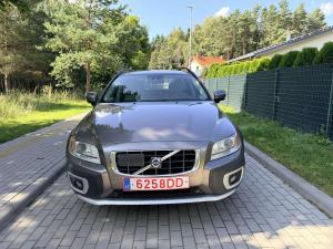 Dzeltens Volvo XC70 2009 Tauragė, ar dzinēja tilpumu 2.40 L un nobraukumu 323 tūkst. km par 6000 €, foto  vietnē AUTOMOTO.COM.LV