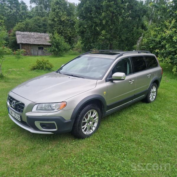 Dzeltens Volvo XC70 2011 Rīga, ar dzinēja tilpumu 2.00 L un nobraukumu 352 tūkst. km par 6290 €, foto 11 vietnē AUTOMOTO.COM.LV