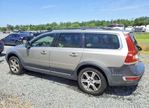 Dzeltens Volvo XC70 2015 Šauļi, ar dzinēja tilpumu 2.95 L un nobraukumu 187 tūkst. km par 5950 €, foto 3 vietnē AUTOMOTO.COM.LV