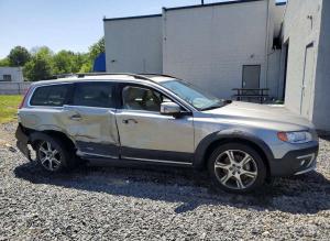 Dzeltens Volvo XC70 2015 Šauļi, ar dzinēja tilpumu 2.95 L un nobraukumu 187 tūkst. km par 5950 €, foto 6 vietnē AUTOMOTO.COM.LV