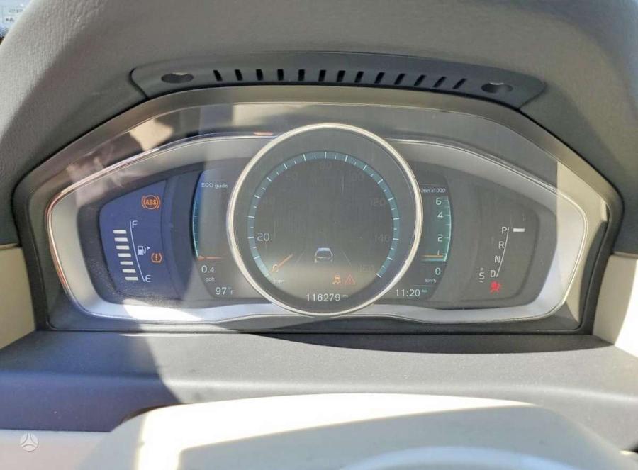 Dzeltens Volvo XC70 2015 Šauļi, ar dzinēja tilpumu 2.95 L un nobraukumu 187 tūkst. km par 5950 €, foto 10 vietnē AUTOMOTO.COM.LV