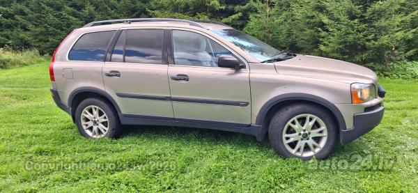 Smilšu krāsa Volvo XC90 2004 Rakvere, ar dzinēja tilpumu 2.50 L un nobraukumu 365 tūkst. km par 1399 €, foto 9 vietnē AUTOMOTO.COM.LV