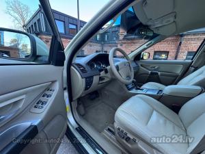 Smilšu krāsa Volvo XC90 2006 Tallina, ar dzinēja tilpumu 2.50 L un nobraukumu 108 tūkst. km par 8990 €, foto 6 vietnē AUTOMOTO.COM.LV