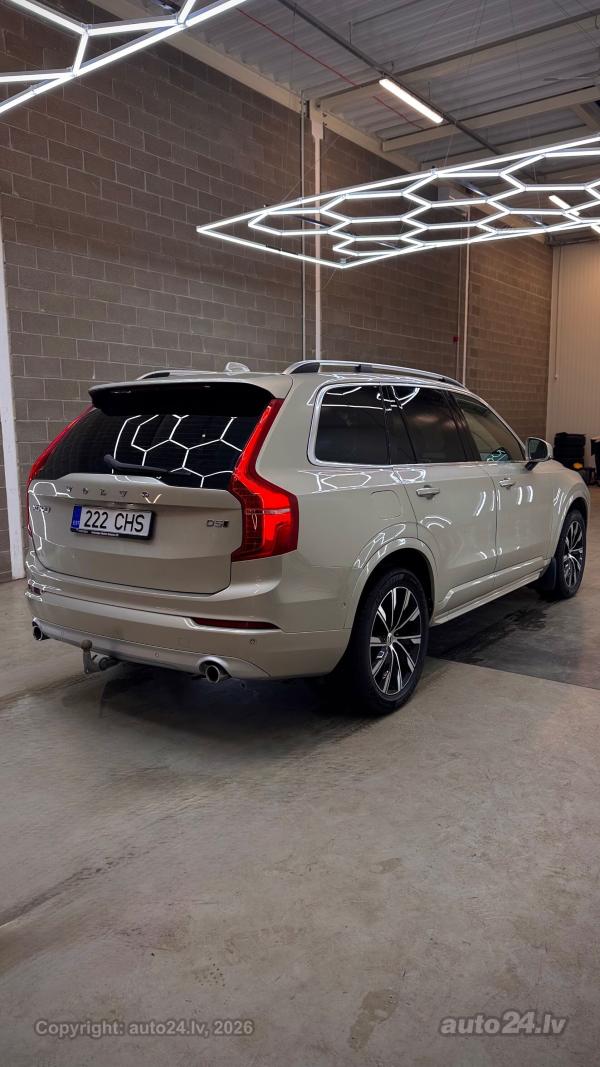 Beige Volvo XC90 2017 in Tallinn, with an engine capacity of 2.00 L and mileage of 222 thousand km for 29000 €, photo 5 on AUTOMOTO.COM.LV
