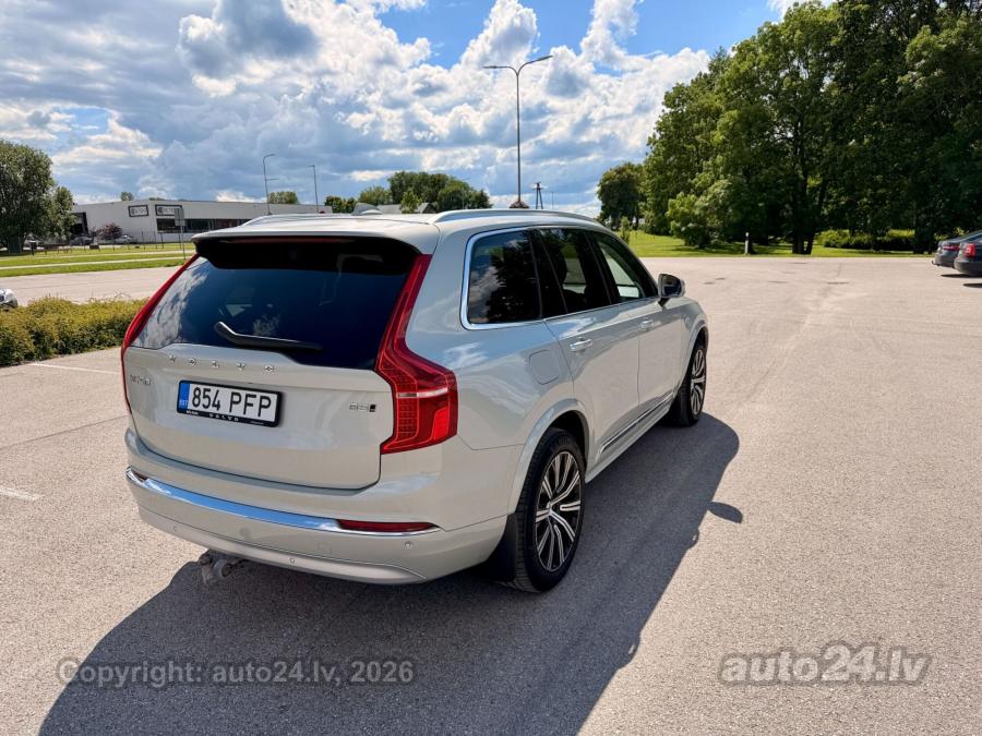 Beige Volvo XC90 2022 in Tallinn, with an engine capacity of 2.00 L and mileage of 125 thousand km for 44900 €, photo 5 on AUTOMOTO.COM.LV