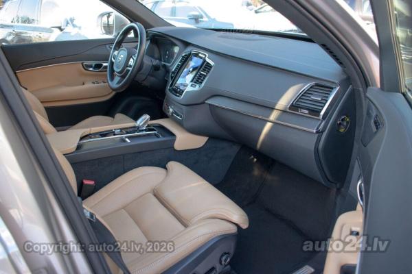 Smilšu krāsa Volvo XC90 2023 Tallina, ar dzinēja tilpumu 2.00 L un nobraukumu 68 tūkst. km par 58990 €, foto 9 vietnē AUTOMOTO.COM.LV