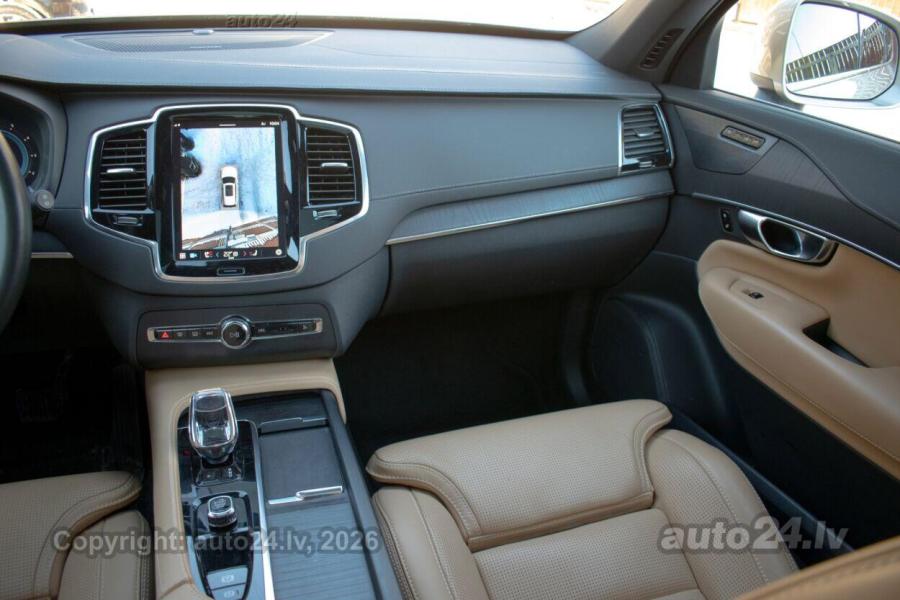 Smilšu krāsa Volvo XC90 2023 Tallina, ar dzinēja tilpumu 2.00 L un nobraukumu 68 tūkst. km par 58990 €, foto 14 vietnē AUTOMOTO.COM.LV