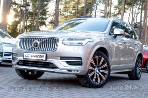 Smilšu krāsa Volvo XC90 2024 Tallina, ar dzinēja tilpumu 2.00 L un nobraukumu 17 tūkst. km par 67900 €, foto  vietnē AUTOMOTO.COM.LV