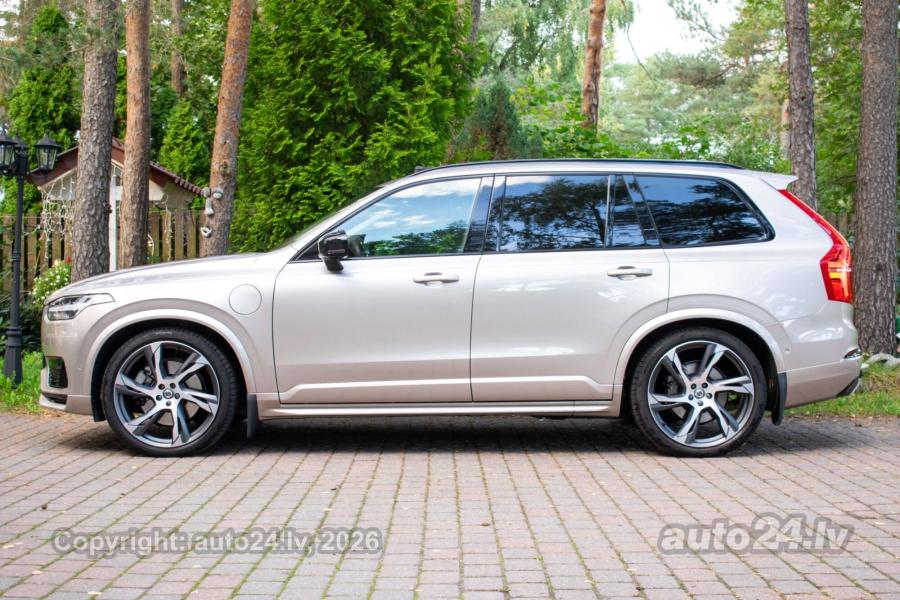 Smilšu krāsa Volvo XC90 2024 Tallina, ar dzinēja tilpumu 2.00 L un nobraukumu 45 tūkst. km par 67900 €, foto 7 vietnē AUTOMOTO.COM.LV