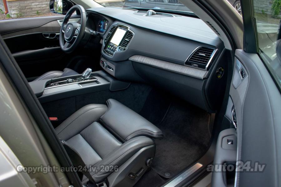 Smilšu krāsa Volvo XC90 2024 Tallina, ar dzinēja tilpumu 2.00 L un nobraukumu 45 tūkst. km par 67900 €, foto 10 vietnē AUTOMOTO.COM.LV