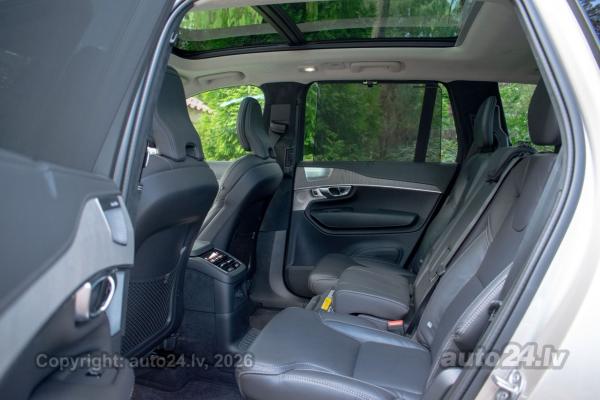 Beige Volvo XC90 2024 in Tallinn, with an engine capacity of 2.00 L and mileage of 45 thousand km for 67900 €, photo 8 on AUTOMOTO.COM.LV