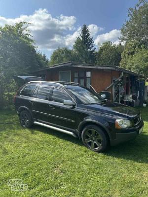 Black Volvo XC90 2002 in Vilnius, with an engine capacity of 2.40 L and mileage of 351 thousand km for 3500 €, photo  on AUTOMOTO.COM.LV