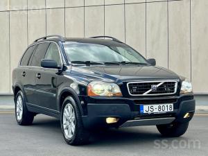 Black Volvo XC90 2003 in Riga, with an engine capacity of 2.90 L and mileage of 276 thousand km for 5800 €, photo 5 on AUTOMOTO.COM.LV